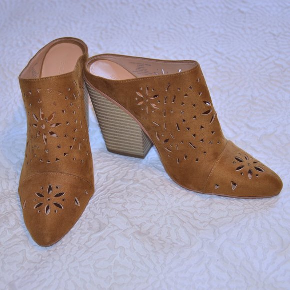 BCBGeneration | Shoes | Bcbgeneration Carmen Laser Cut Caramel Color ...
